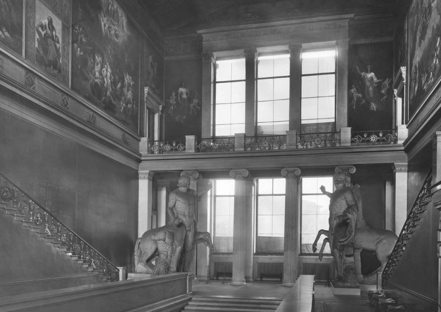 Dioscuri: The Given Day Michael Müller at Neues Museum - Alien Athena ...